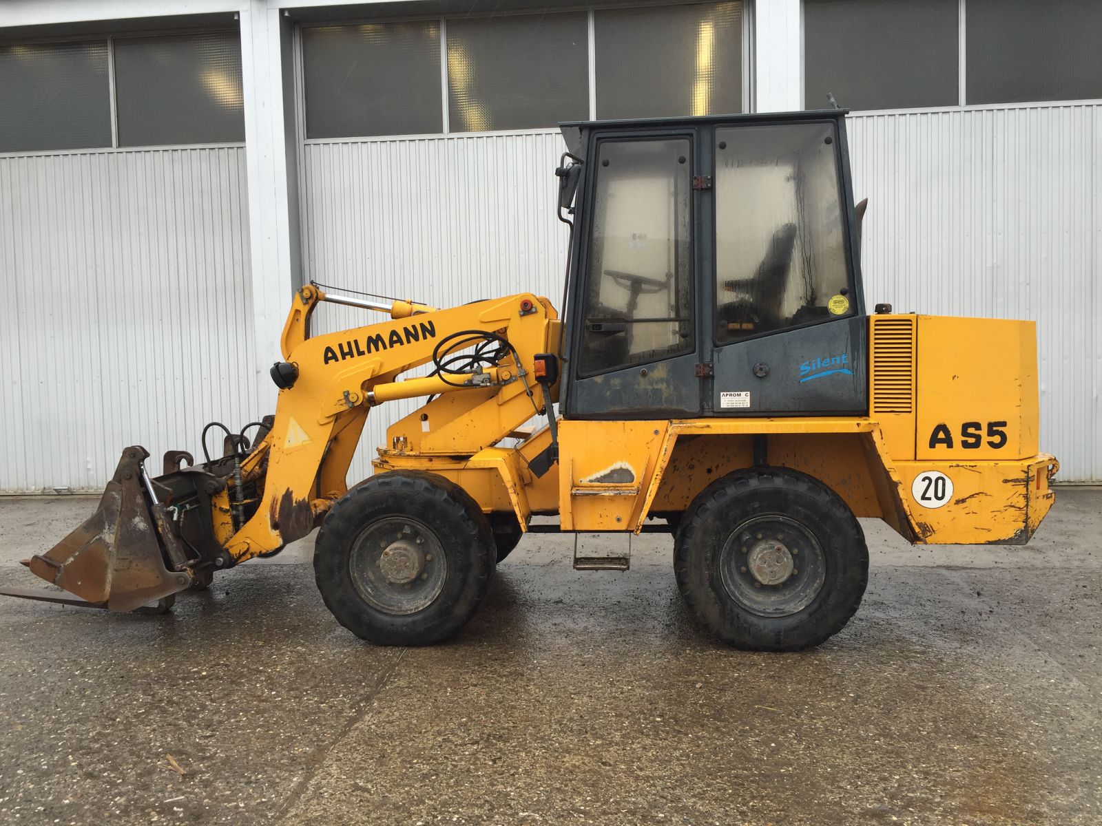 Chargeuse AHLMANN | TP SERVICE | Concessionnaire Wacker & Neuson ...